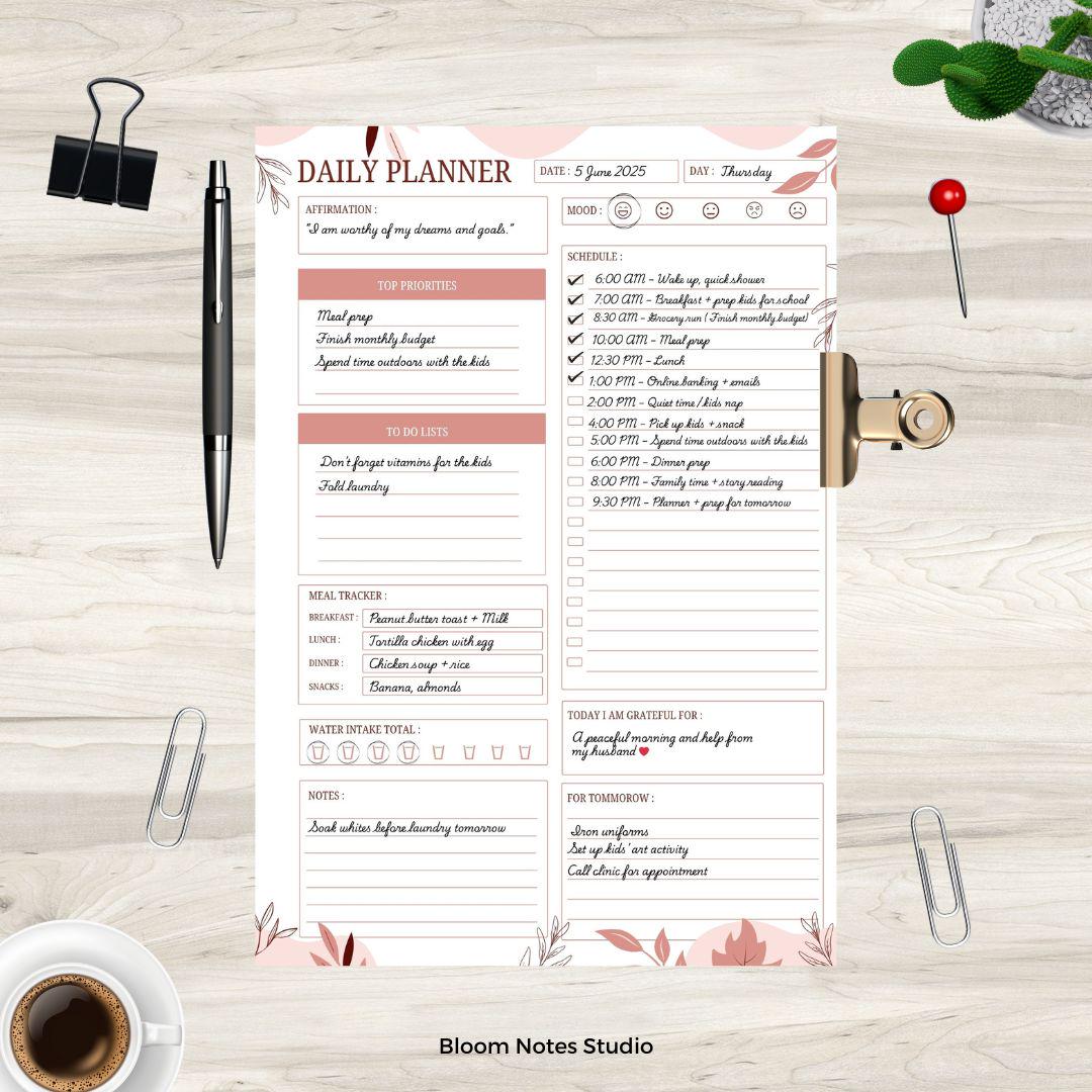 2025 Printable Daily Planner A4 A5 | Bright Minimal PDF| Meal Tracker ...