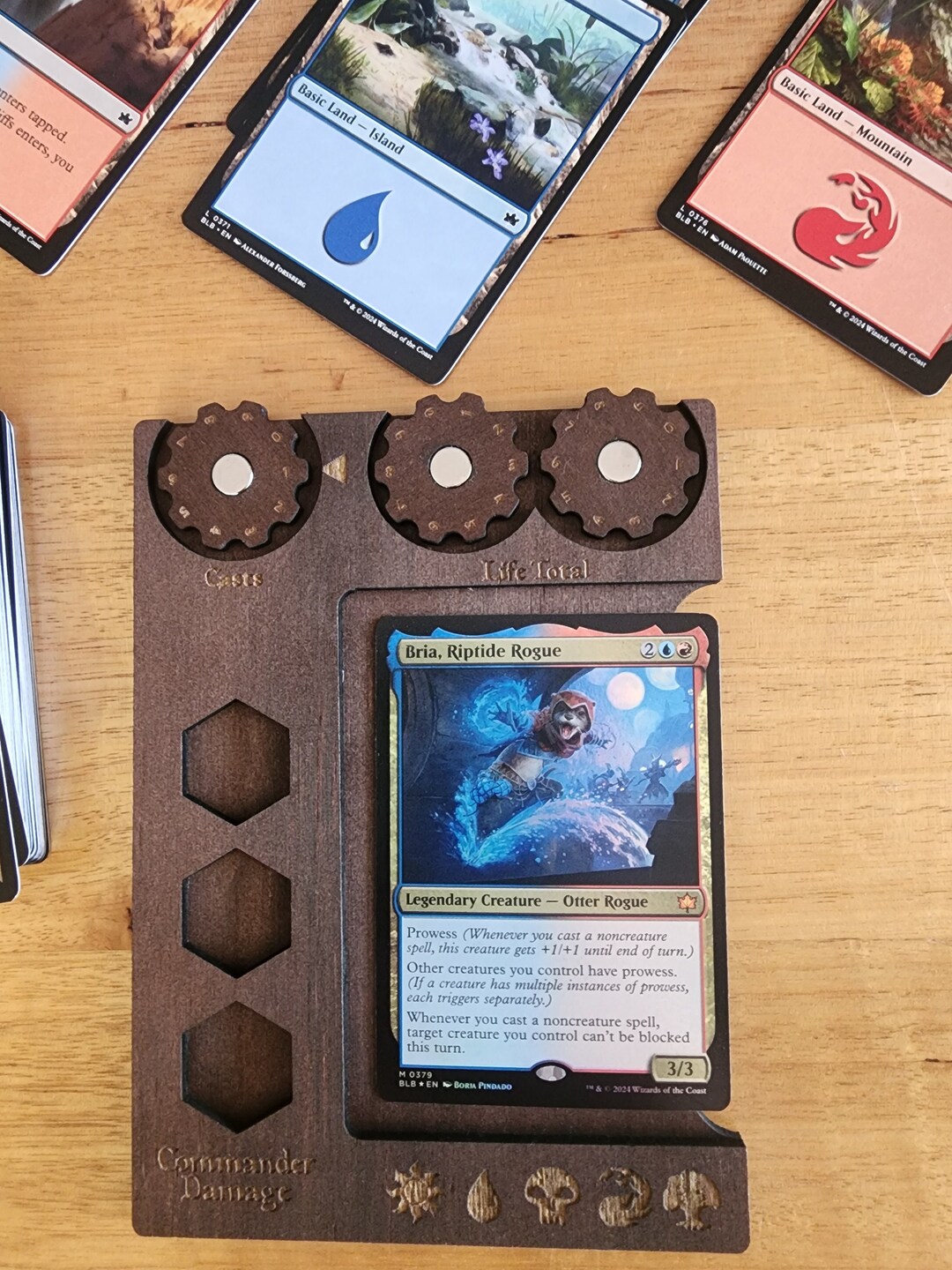 Magic: the Gathering Commander Zone - Etsy Australia