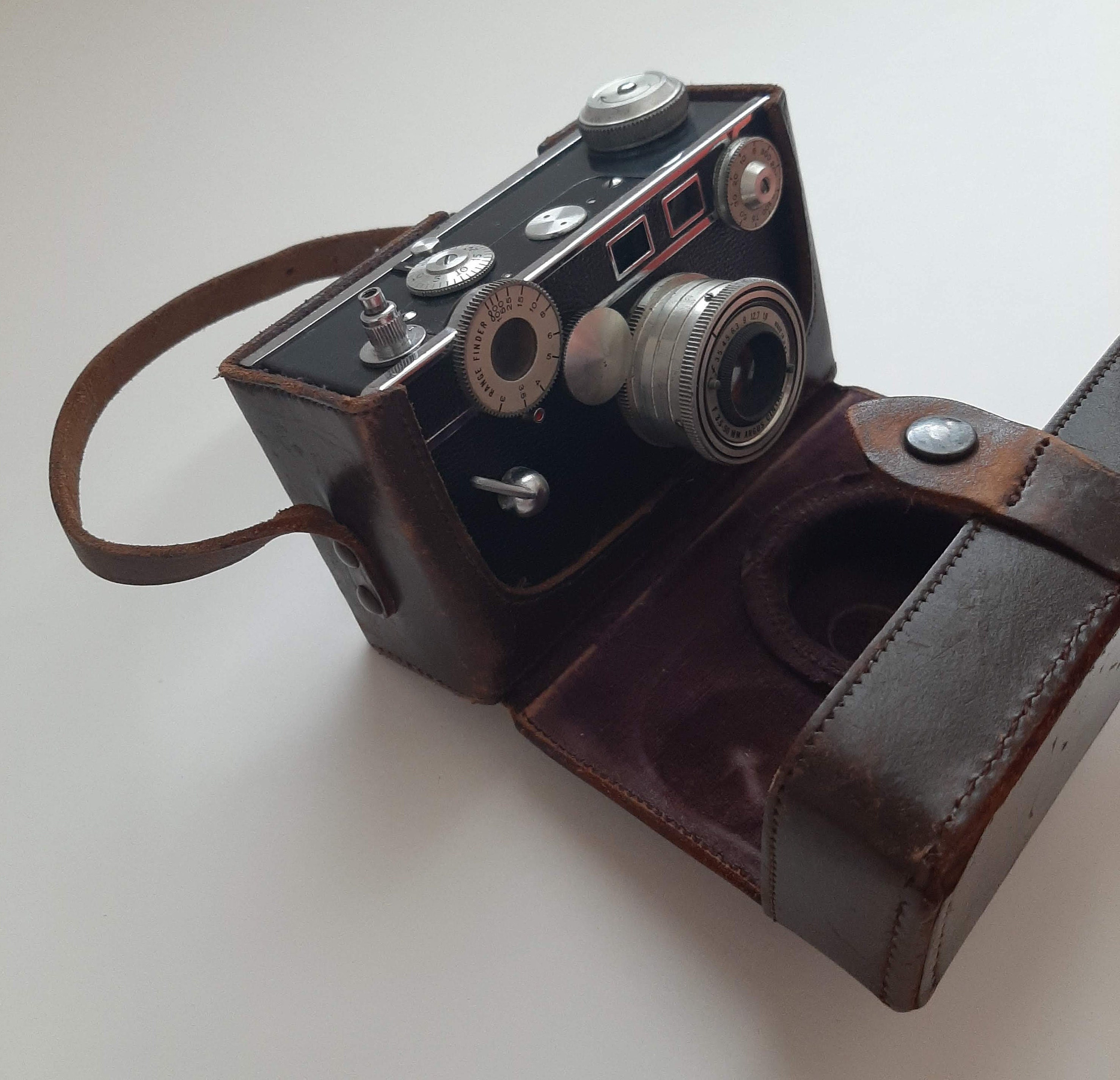 1956 Vintage Argus 50mm F/3.5 Coated Cintar Camera/ Leather Case - Etsy