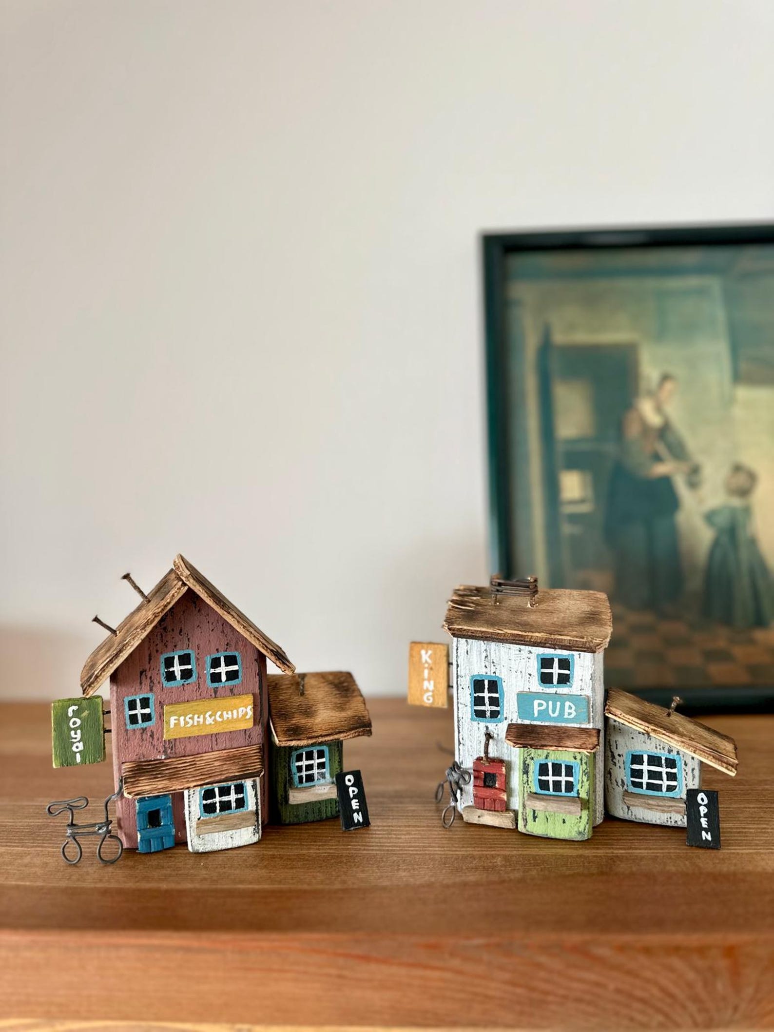 Driftwood Miniature Cottage - Table Top Ornament - English Pub ...