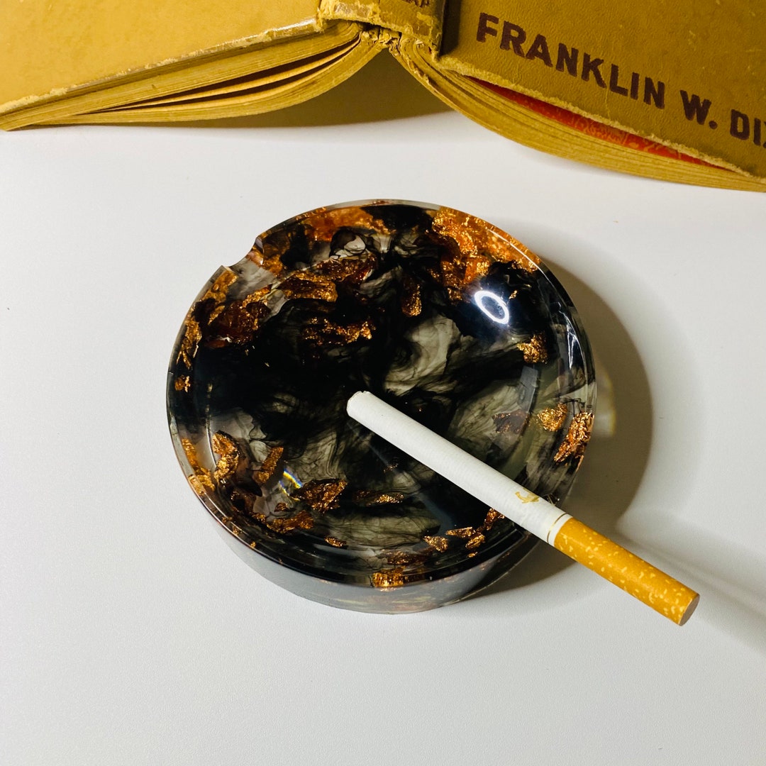 Customizable Ash Tray - Round, Custom Coloring and Foil - Etsy