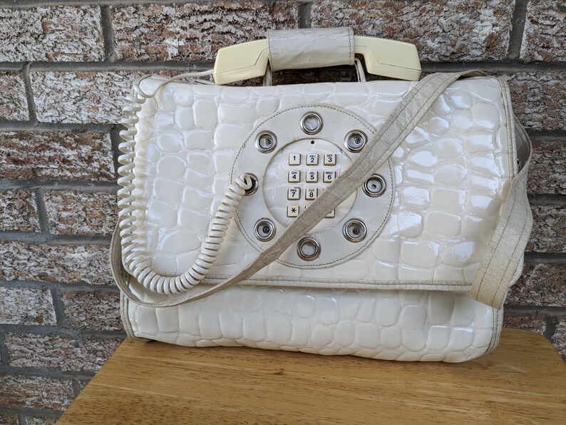 Vintage Dallas Telephone Bag White Vinyl alligator Pushbutton Telephone ...