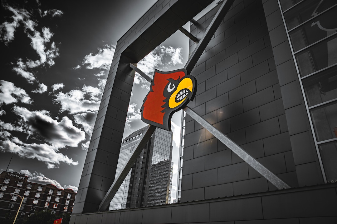 University of Louisville Cardinals Logo on the Yum Center on Canvas ...