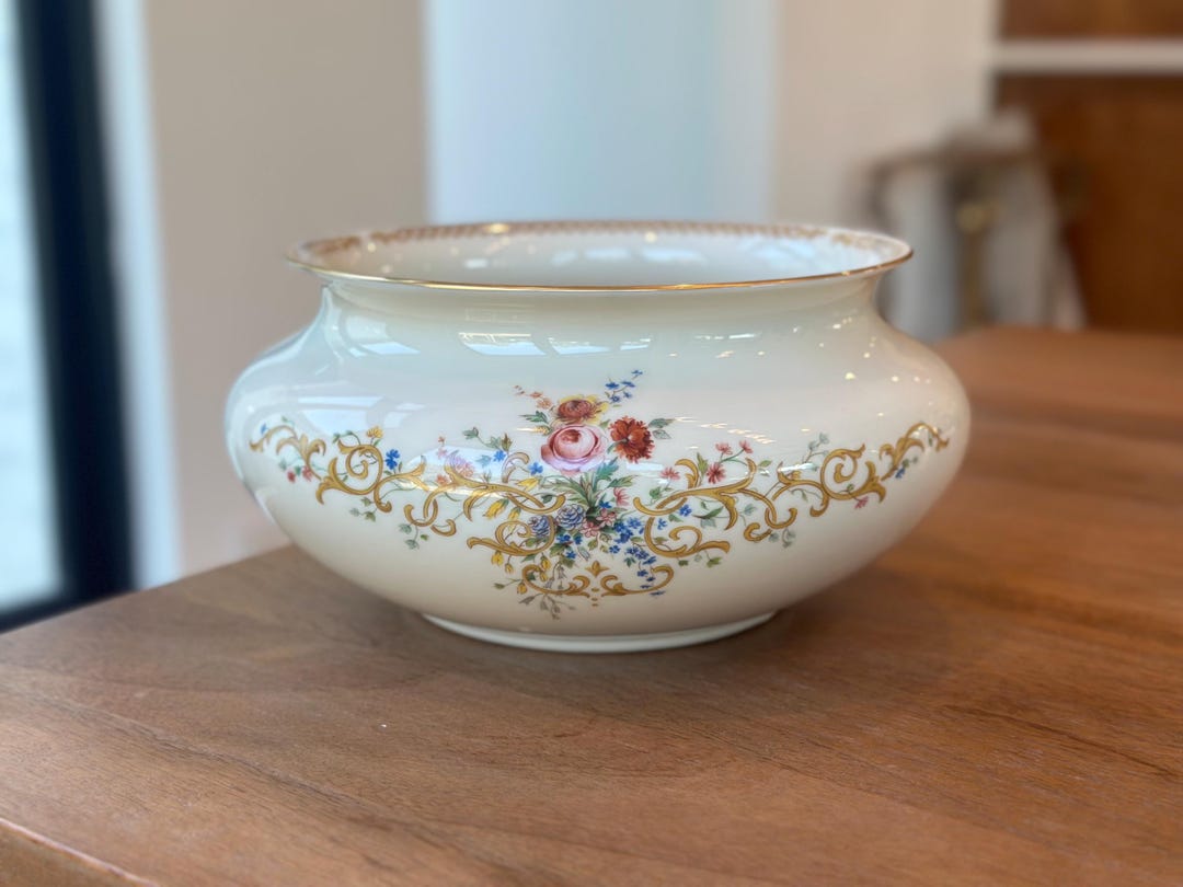 Lenox Queen's Garden Large Centerpiece Bowl 9.5" Floral Gold Trim; Hand ...