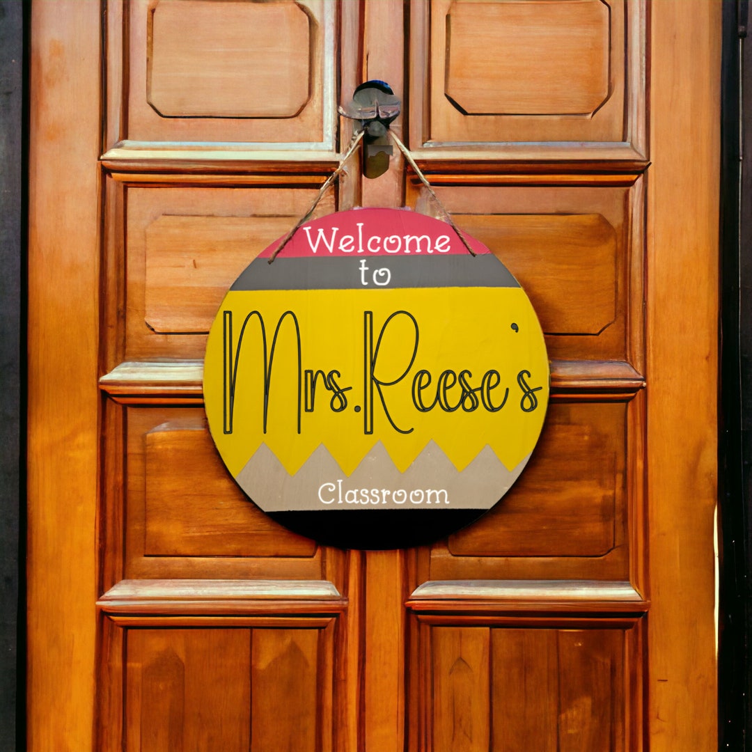 Teacher Pencil Door Sign, Round Teacher Door Hanger, Welcome Sign for ...