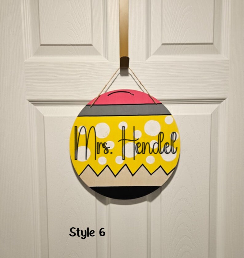 Teacher Pencil Door Sign, Round Teacher Door Hanger, Welcome Sign for ...