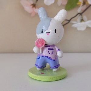Cute Clay Bunny // Polymer Clay // Desk Buddy // Handmade - Etsy