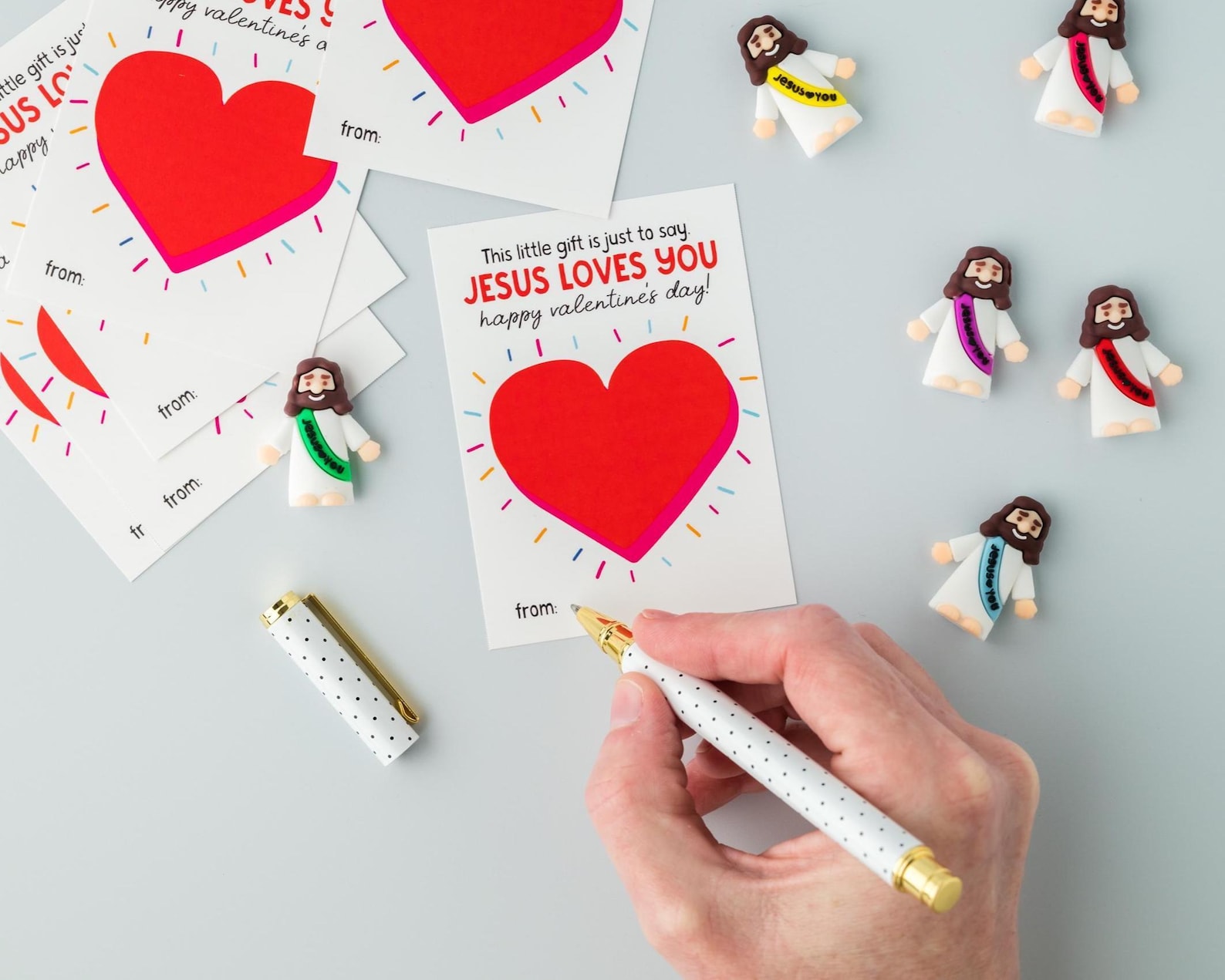 Mini Jesus Valentine Holder Card Printable, Jesus Loves You Valentine ...