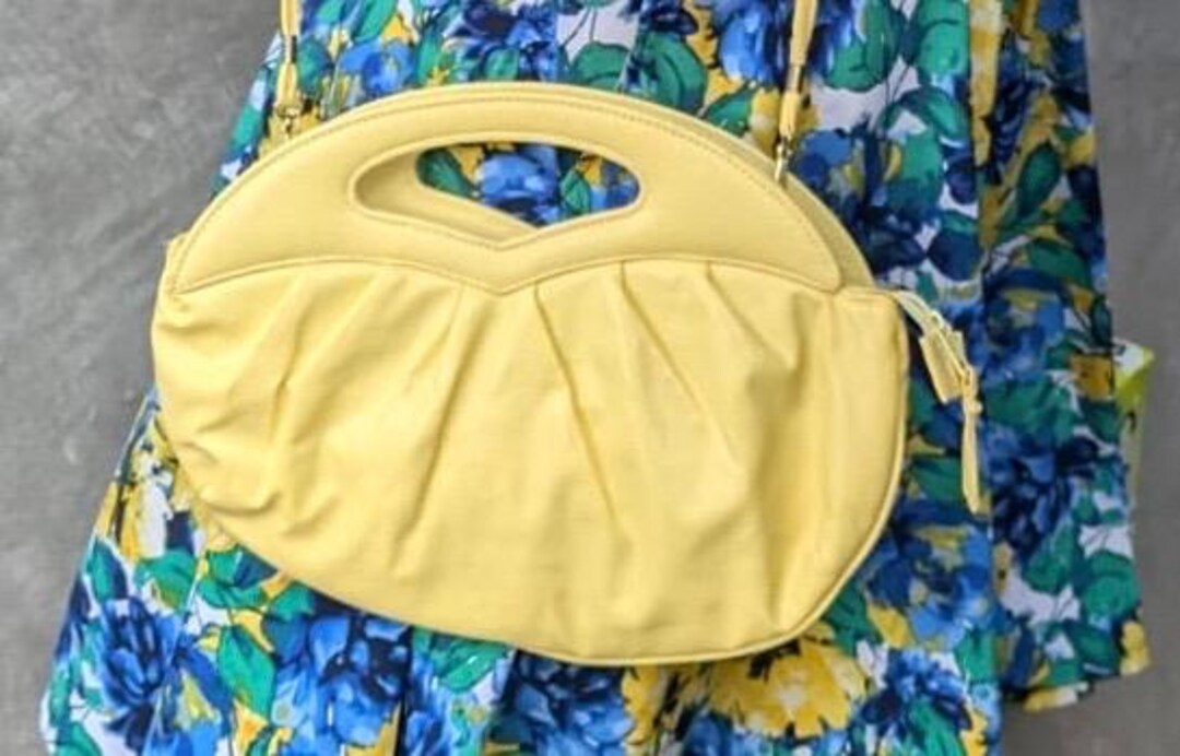 Vintage Baby Yellow Purse - Spring Color - - Etsy