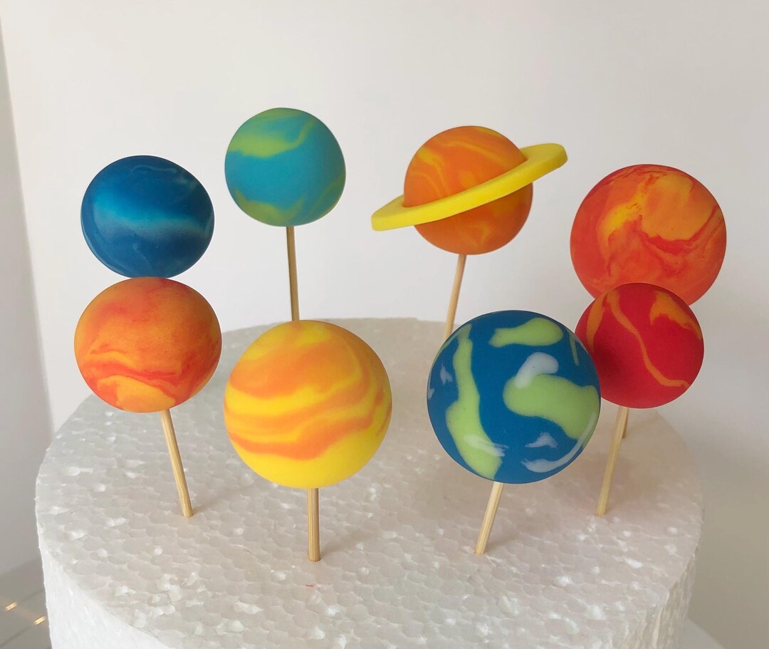 Solar System Planets Edible Cake Toppers for Birthday, Bright Colours ...