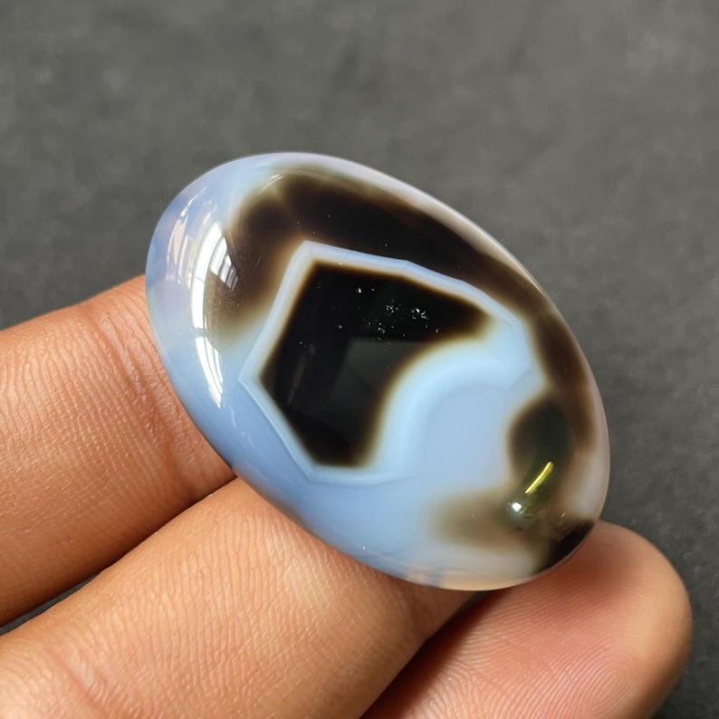 Black Banded Agate Cabochon: Oval Gemstone (39x27x8mm, 65 Carat) - Etsy