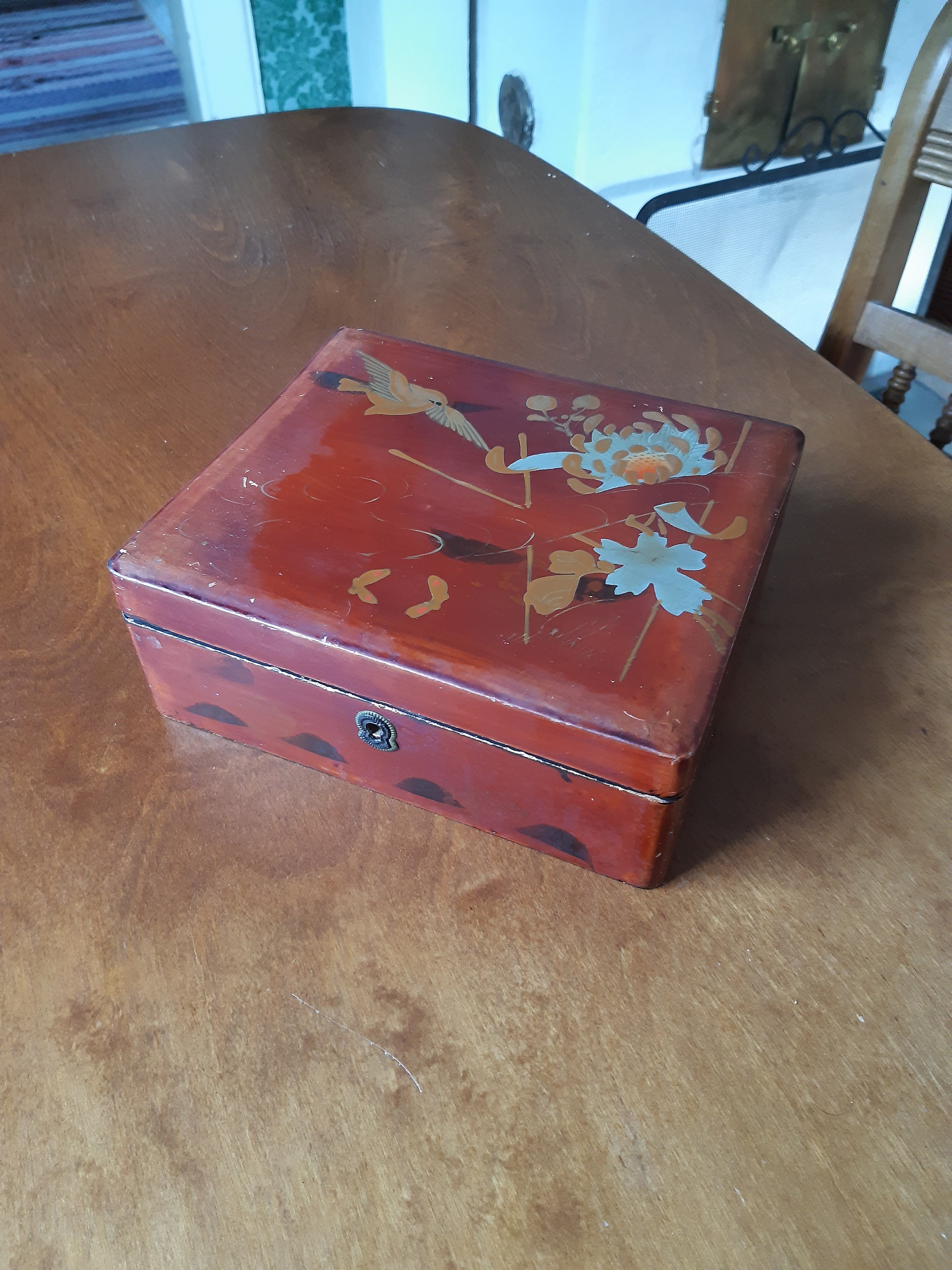 Old Japanese Red Lacquer Box - Etsy