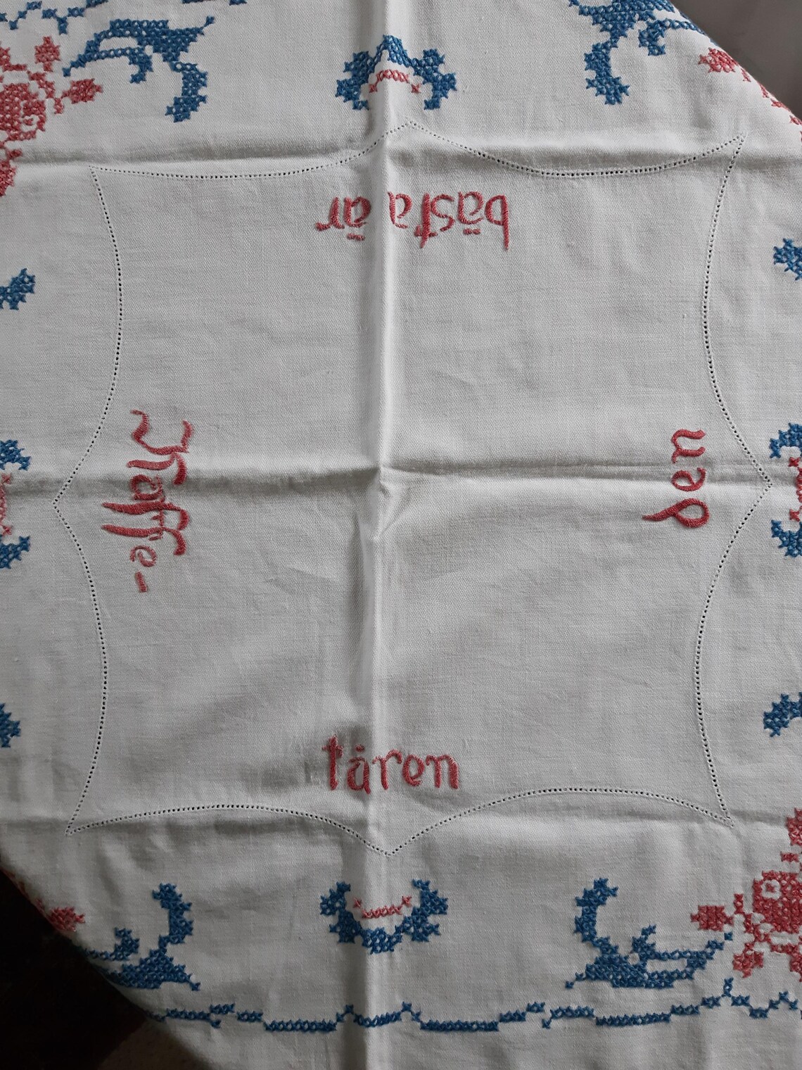 Swedish Vintage Embroidered Table Cloth - Etsy