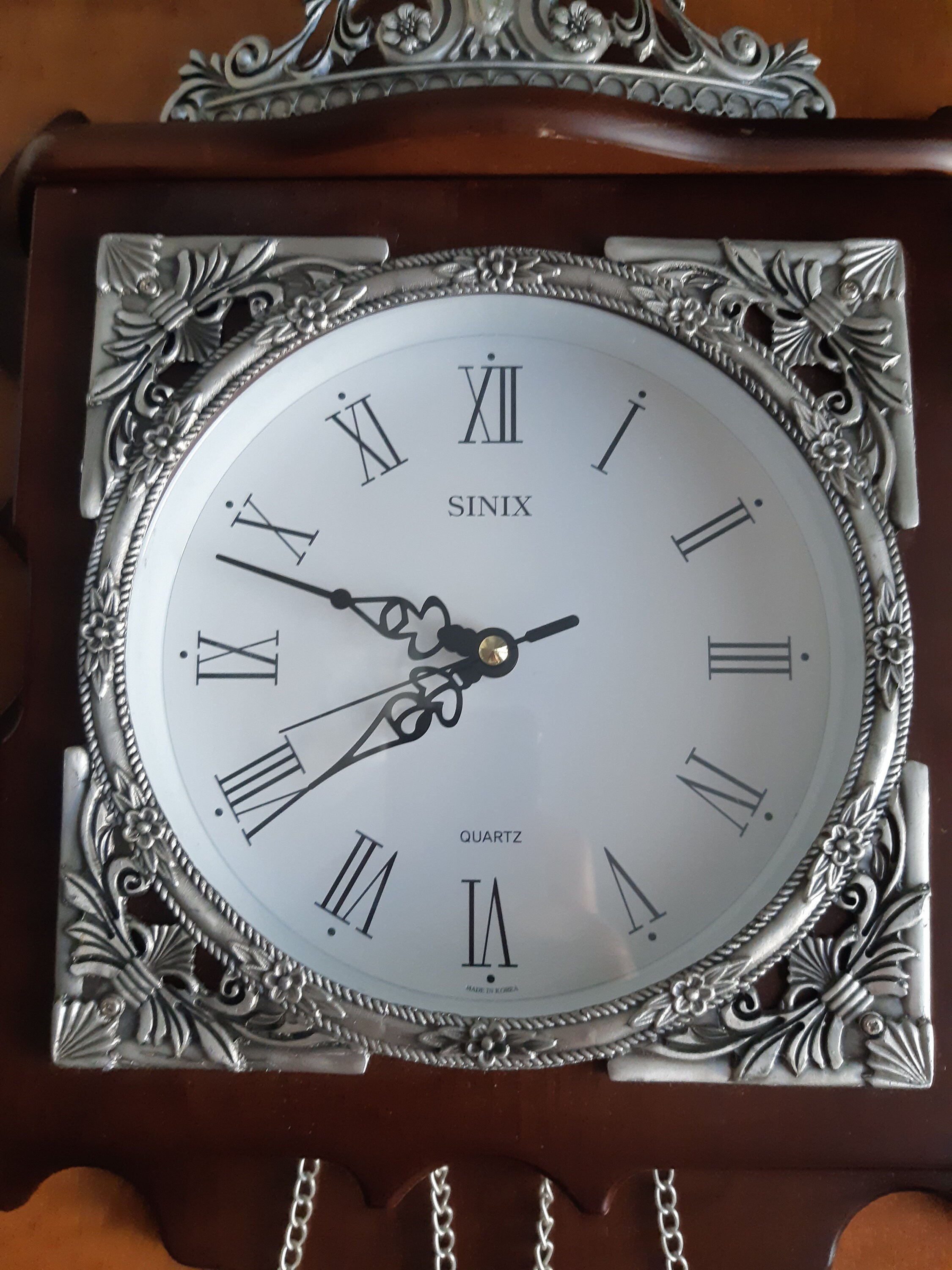 Vintage SINIX QUARTZ Wall Clock - Etsy