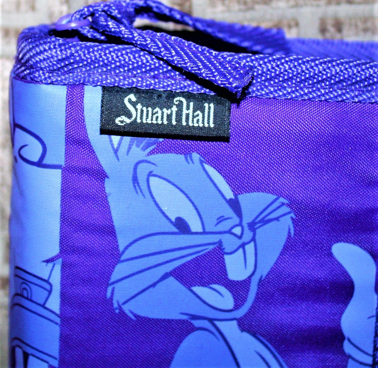 Vintage Looney Tunes Pen-3 Ring Binder Zipper Notebook Designed by ...