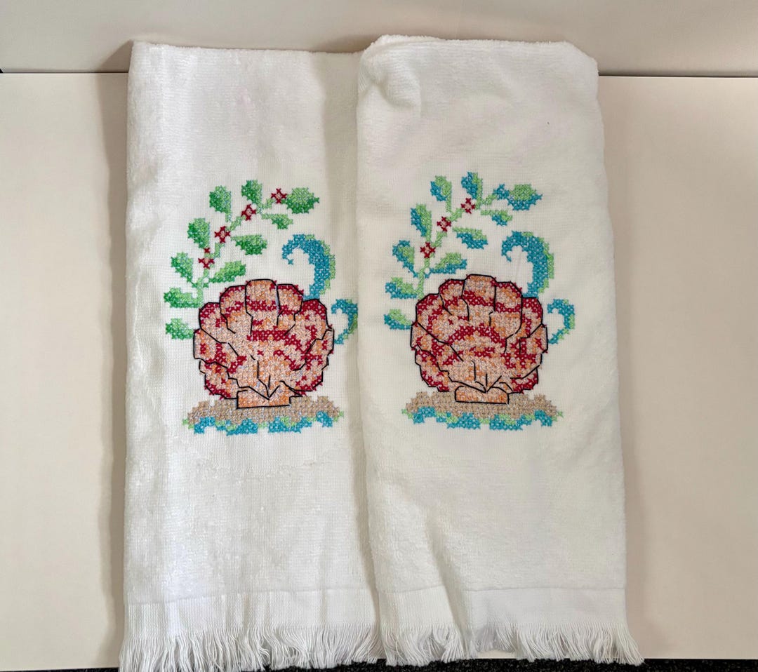 Scallop Hand Towels - Etsy