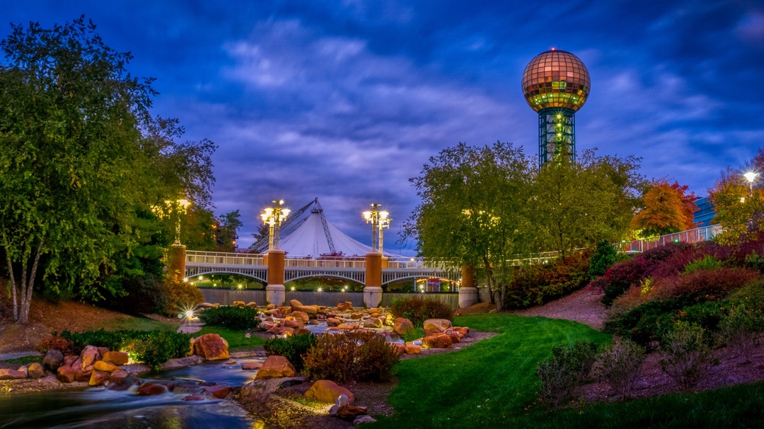 Sunsphere,amphitheater,1982 Worlds Fair,knoxville,tennessee,rocky Top ...