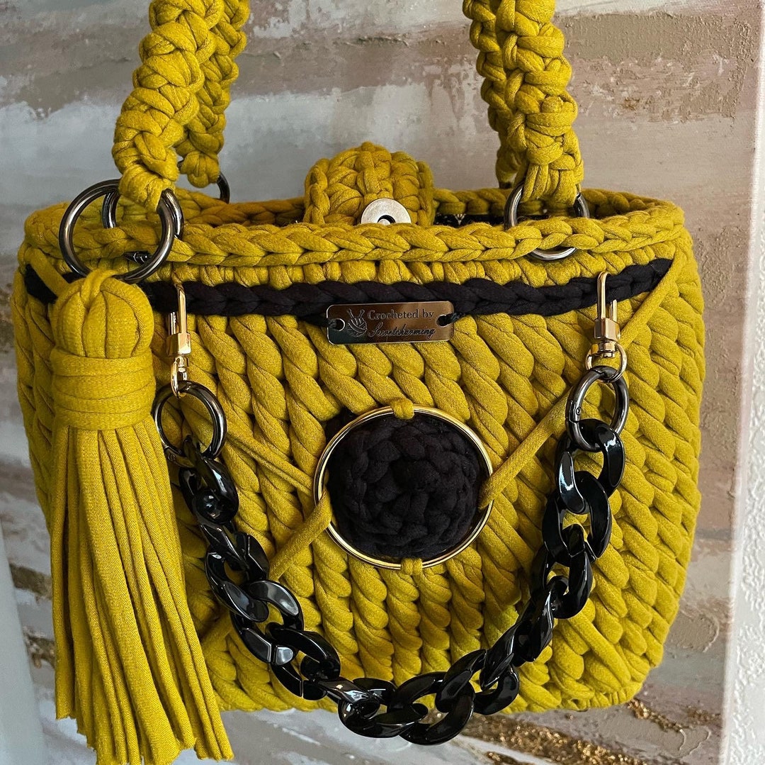 Shes Doin Too Much II - Etsy