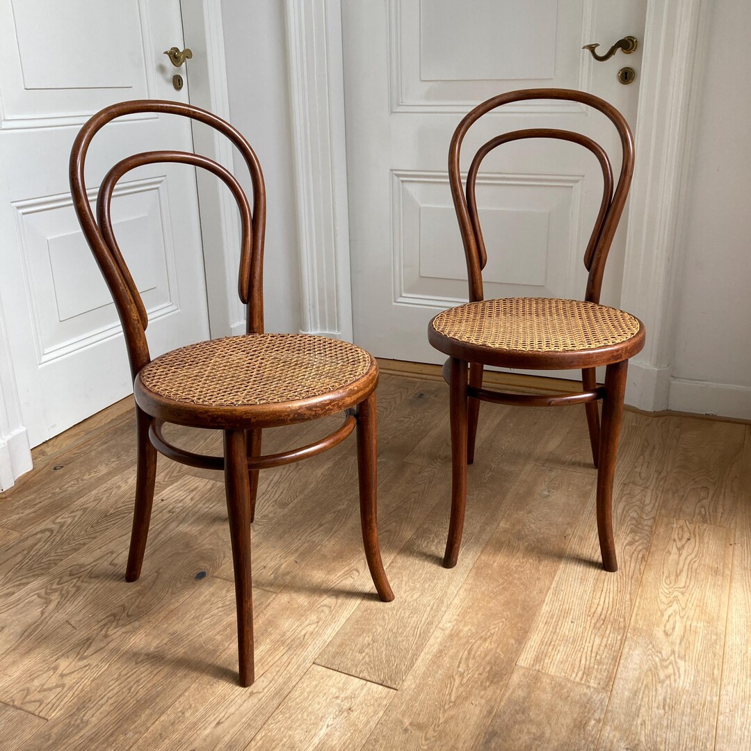 A Pair of Authentic Thonet No 14 Chairs - Etsy
