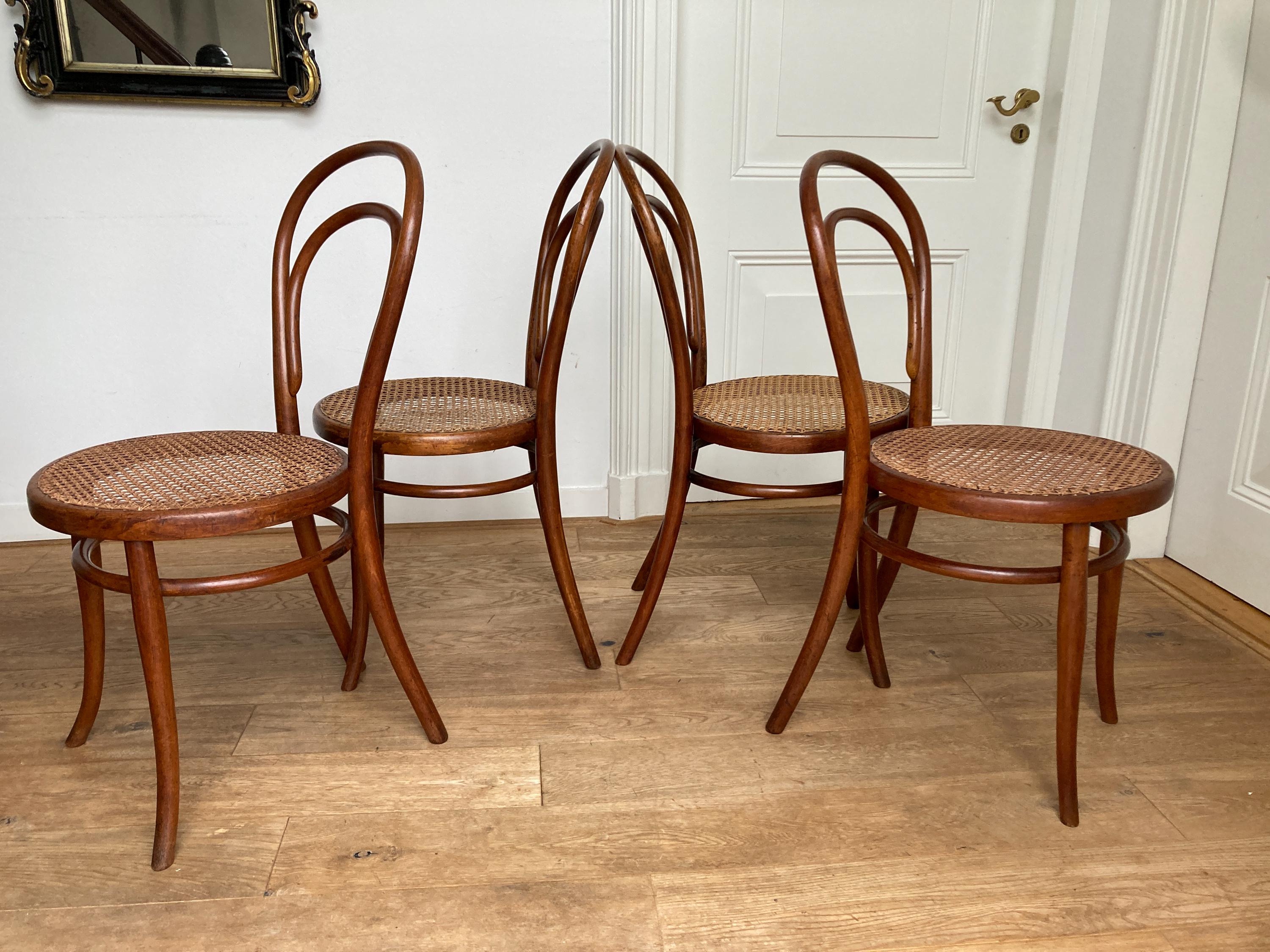 Set of 4 Authentic Thonet No 14 Chairs - Etsy