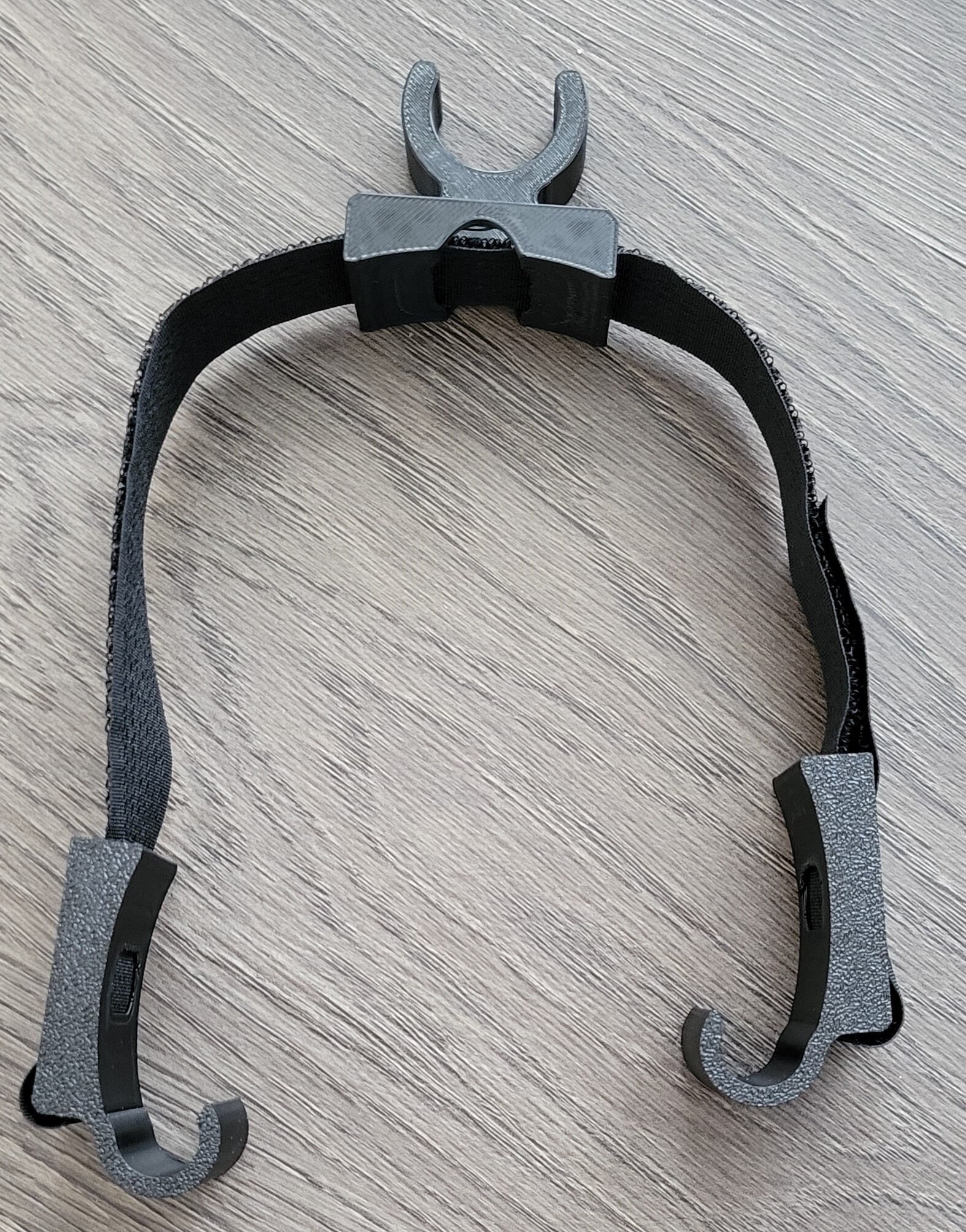 1/2 Inch PVC Adjustable Roof Ridge Clip for Tile, Concrete, Etc... Type ...