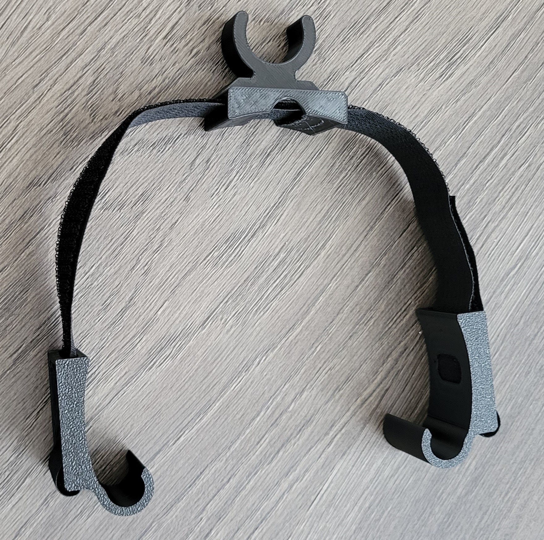 1/2 Inch PVC Adjustable Roof Ridge Clip for Tile, Concrete, Etc... Type ...