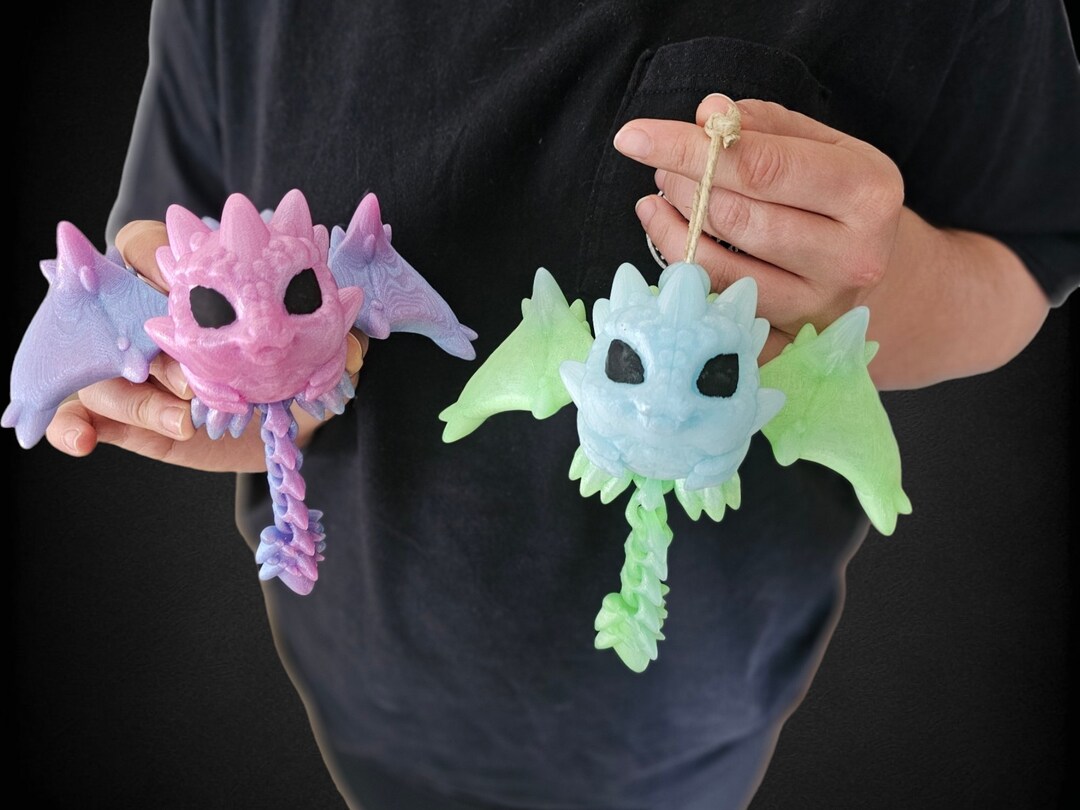 Hornded Cinderling Articulating Flexi by Cinderwing, Fidget Toy, Desk ...