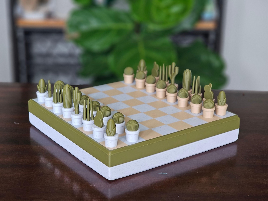 Portable Cactus Gift for Plant Lovers Decorative Chess Set Birthday ...