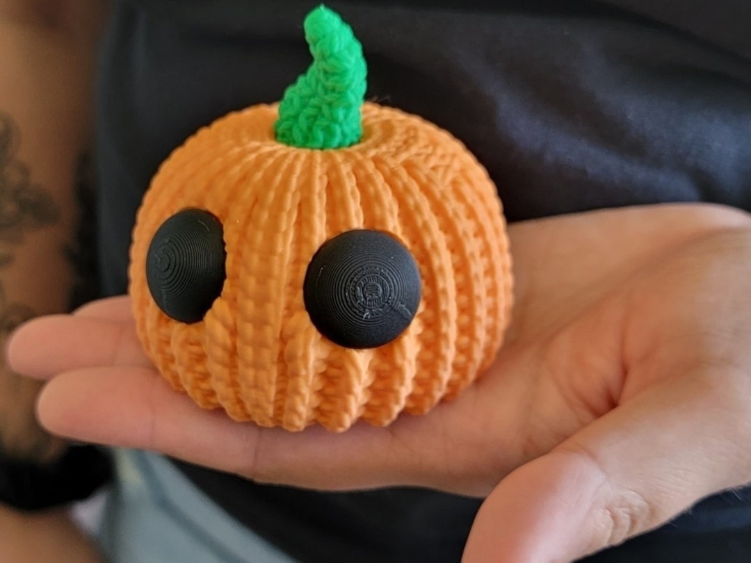 Crochet Pumpkin, Fidget Toy, Desk Stress Toy, Halloween Decoration 3D ...