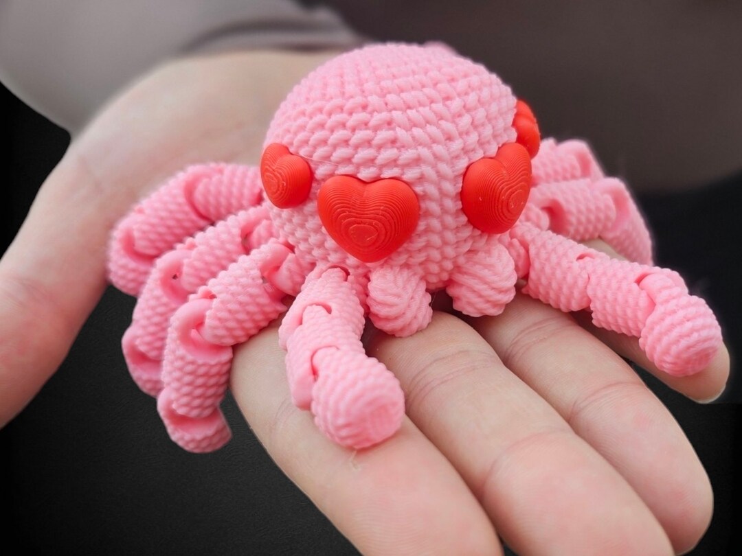 Heart Crochet Jumping Spider Valentines Day Gift for Her Desk Toy 3D ...
