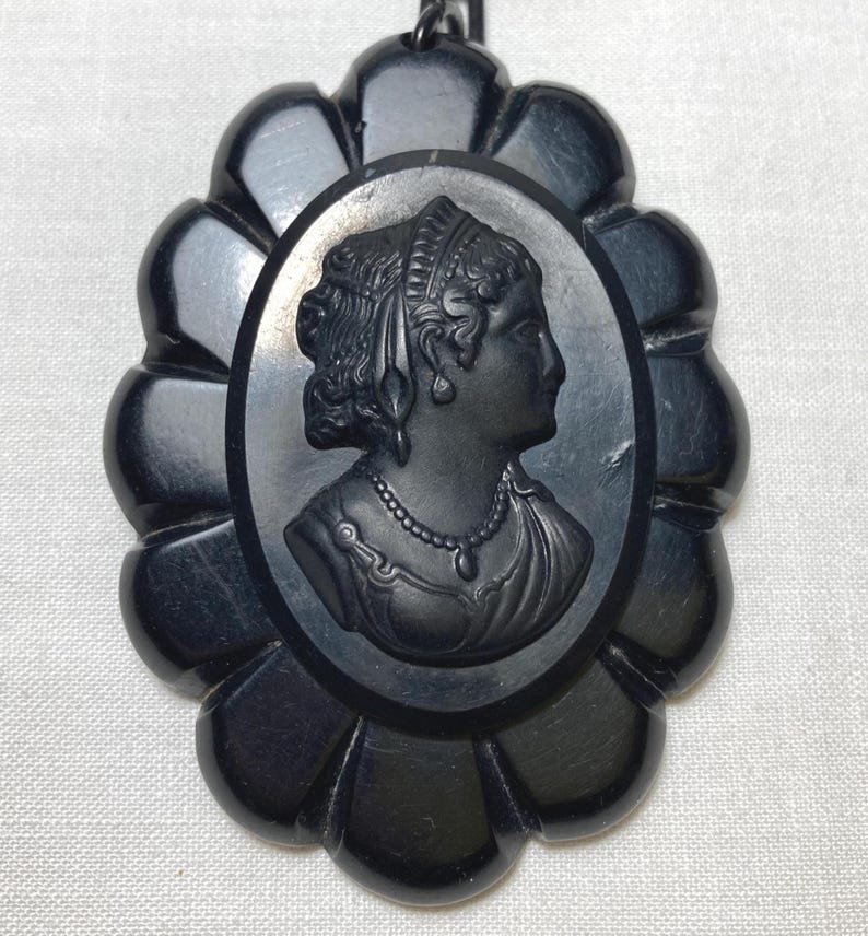 Vintage Carved Black Bakelite & Celluloid Cameo Pendant Necklace - Etsy