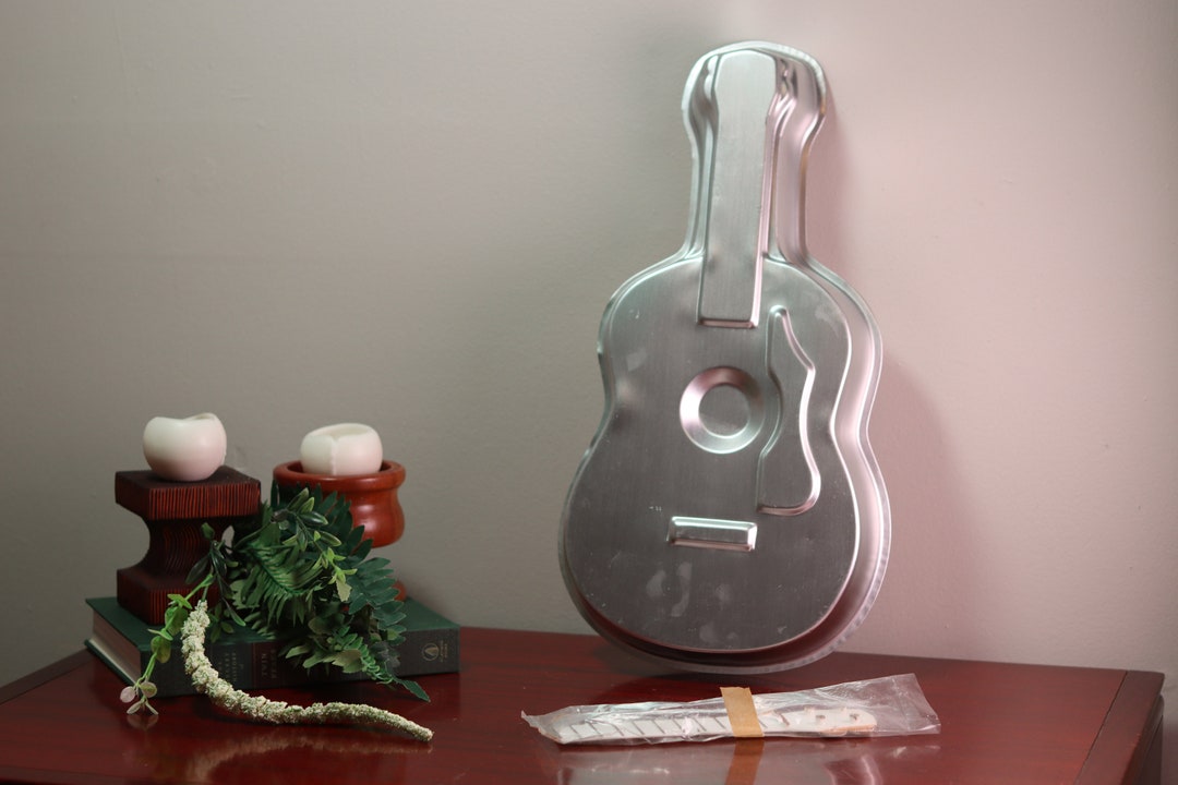 1970s Vintage Wilton Guitar Cake Pan With Original Neck Decoration ...