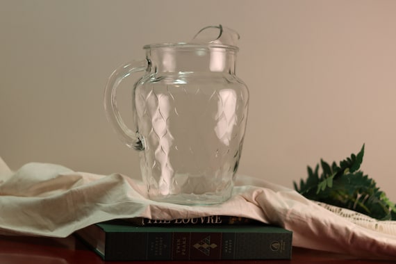 Anchor Hocking Vintage Optic Pattern Glass Pitcher With Ice - Etsy