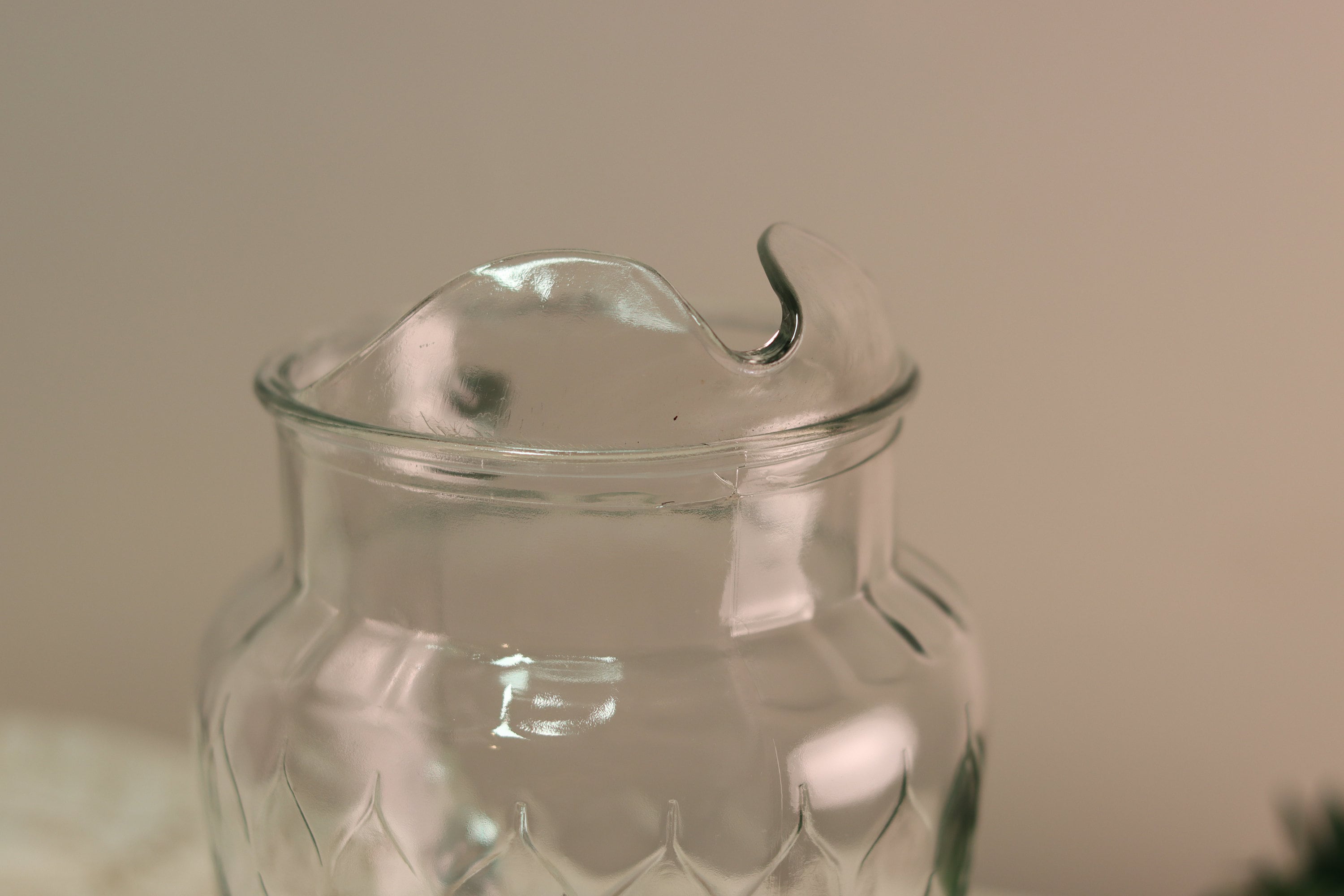 Anchor Hocking Vintage Optic Pattern Glass Pitcher With Ice Lip | Made ...