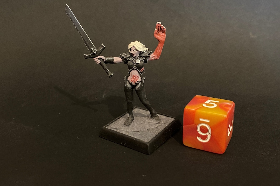 Female Demonic Fighter / Antipaladin / Nualia Handpainted D&D Miniature ...