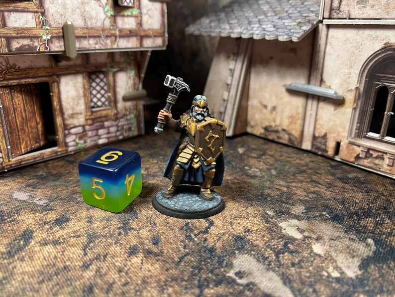 Human Male Cleric / Priest / Paladin - Handpainted D&D Miniature ...