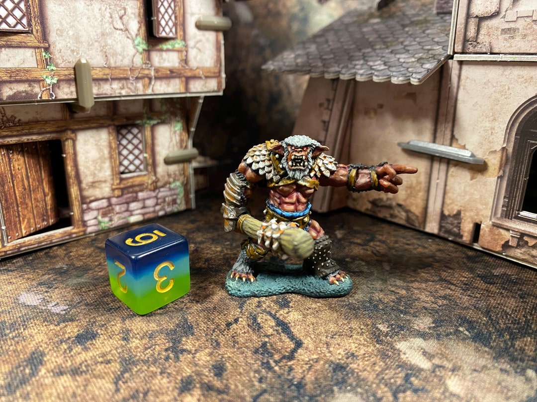Male Bugbear Fighter / Barbarian / Warrior - Handpainted D&D Miniature ...