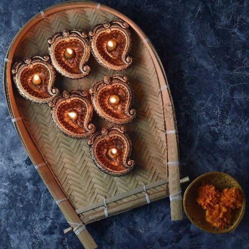 Terracotta Alphonso Diya. Set of 4 Pcs. Diwali & Wedding Decoration ...