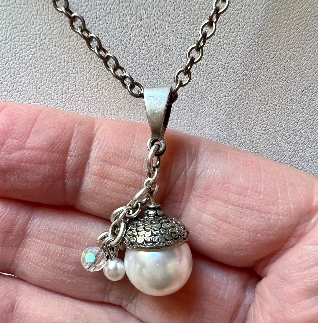 Acorn Pearl Necklace: Pewter Leaf, Woodland Jewelry - Etsy