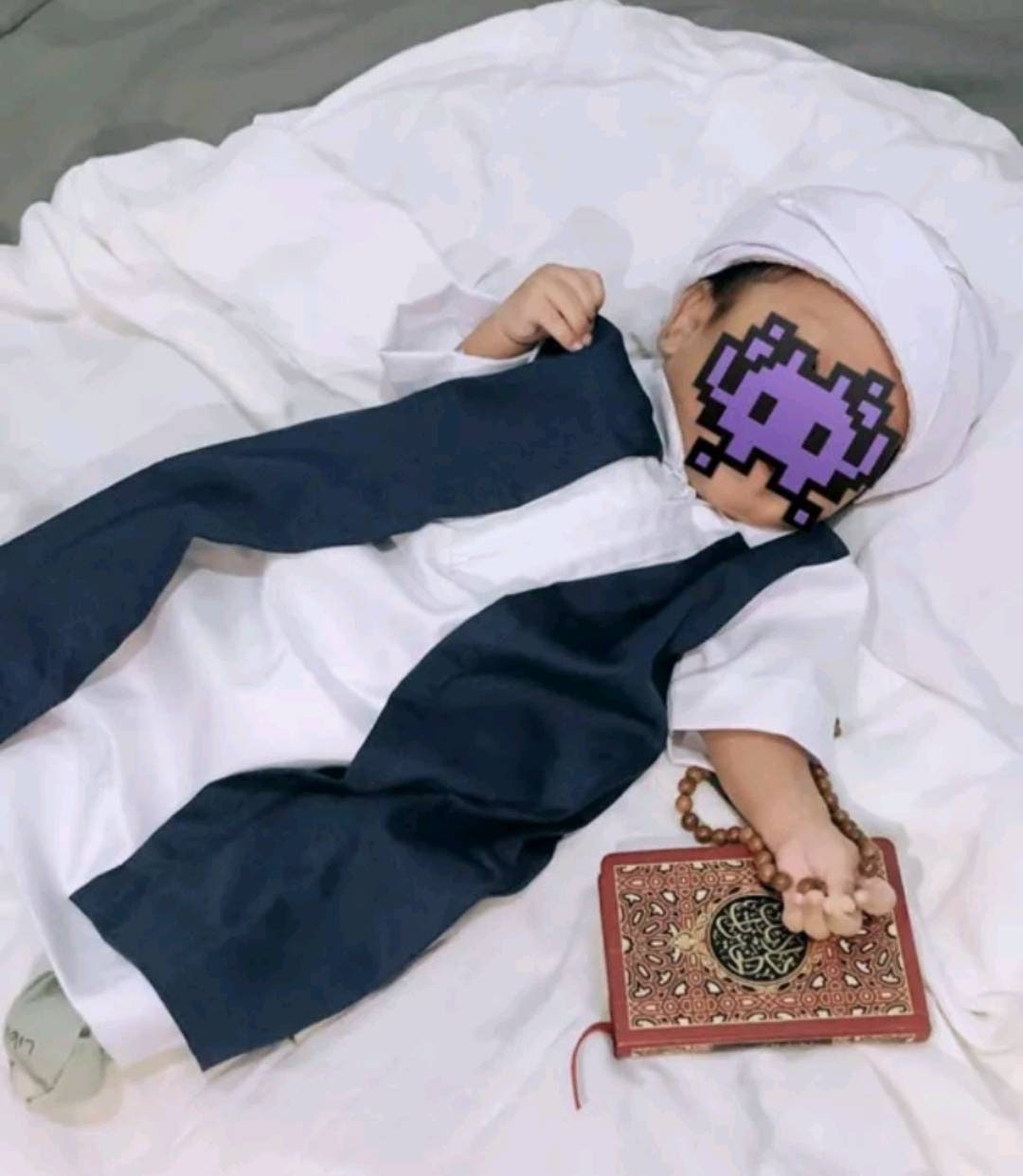 Baby Thobe Abayas Sets for Muslim Boys With Prayer Hat - Etsy