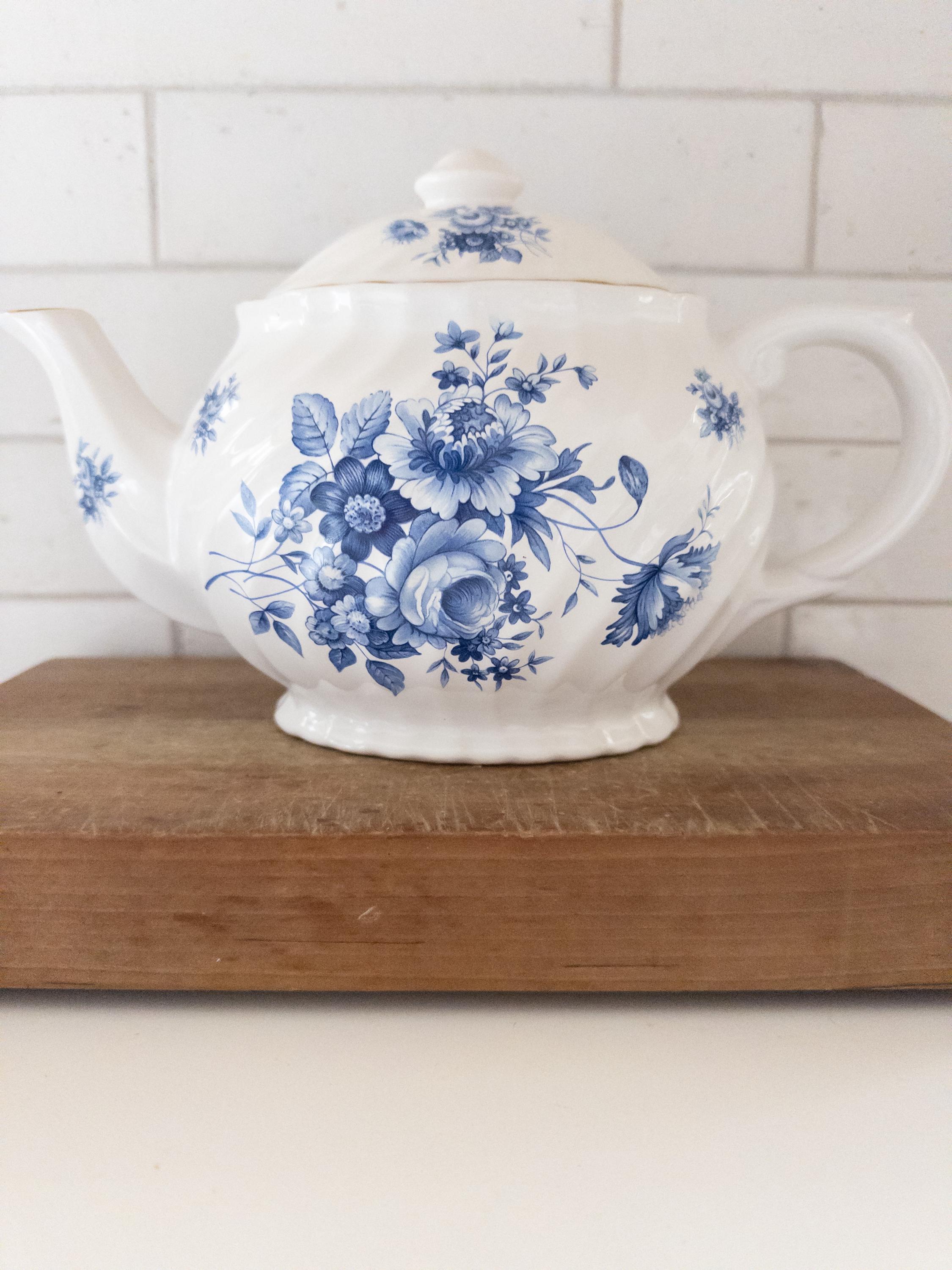 Beautiful Vintage Blue and White Floral Staffordshire English Teapot ...