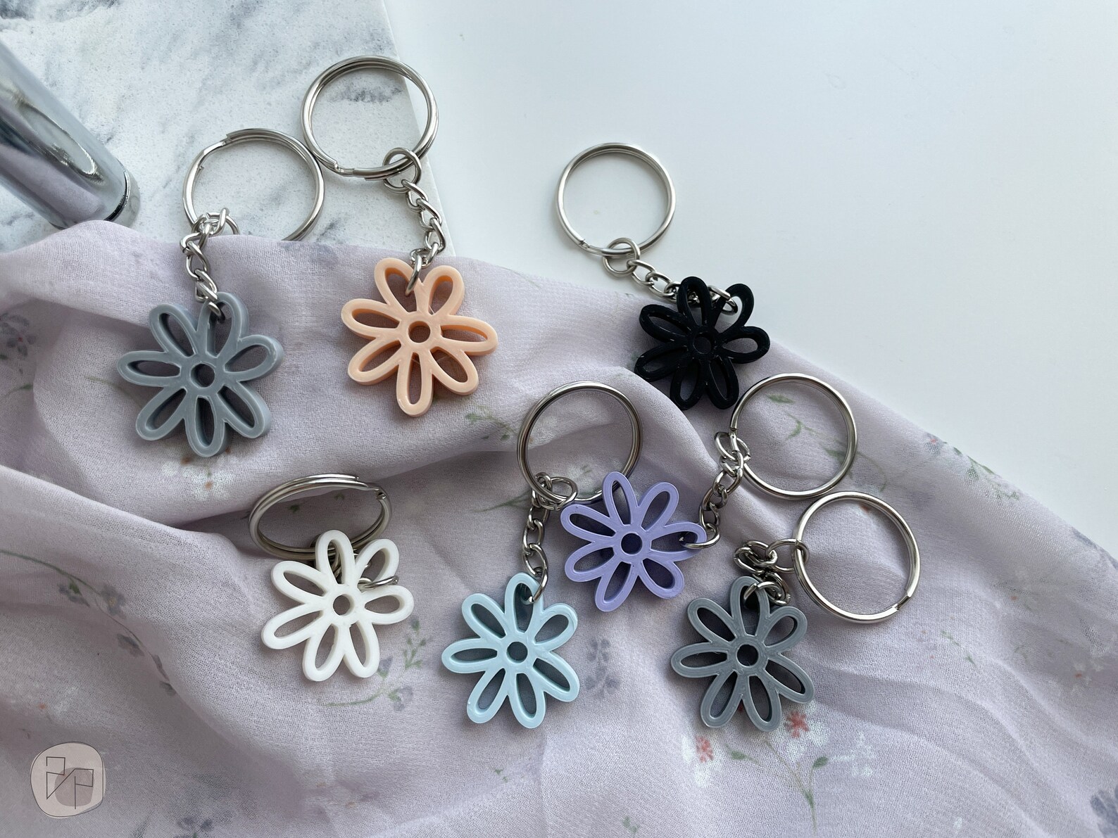 3D Printed Daisy Keychain Bag Charm Minimalist Backpack Key - Etsy