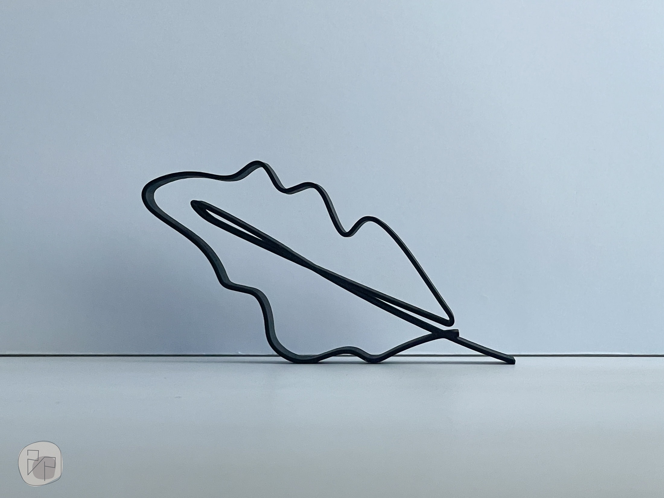 Abstract Wavy Leaf Line Art Decor, Plant Art Sculpture, Home Office ...