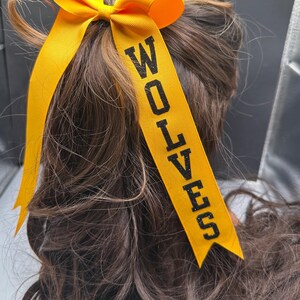 Top to Bottom Perfection- Collegiate Cheer Bow - Etsy