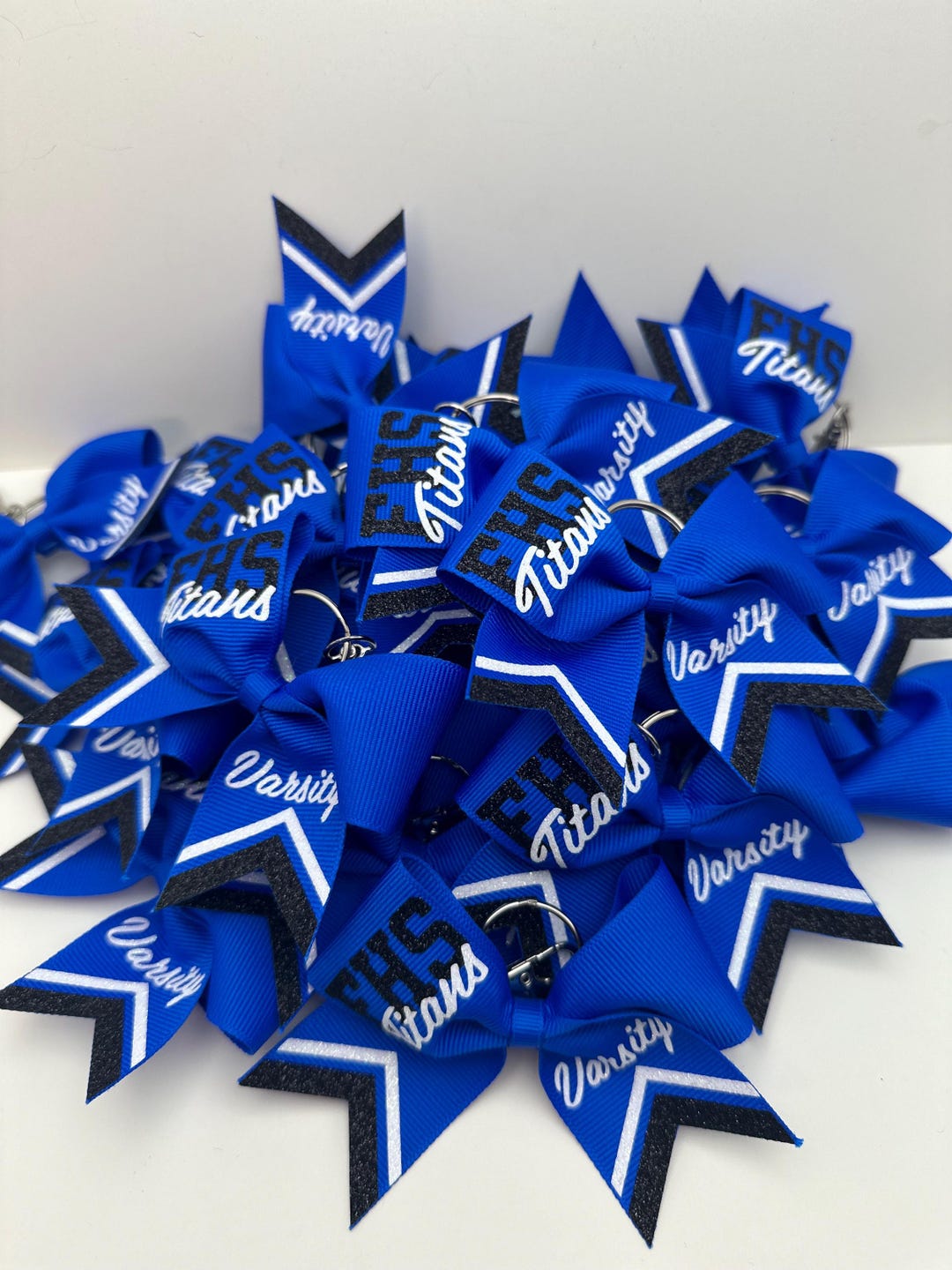 Letter / Mascot -cheer Bow Keychain - Etsy