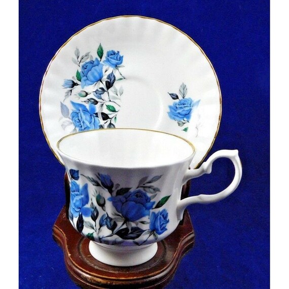 Bluebird Bone China England Blue Roses Tea Cup & Saucer - Etsy