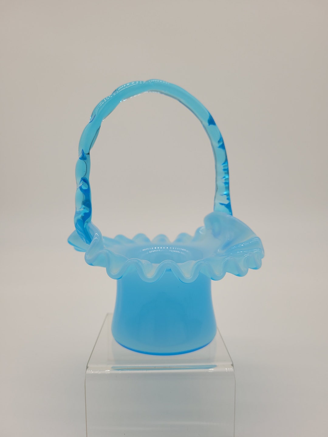 Vintage Fenton Blue Glass "top Hat" Basket, Light Blue With White, Reed ...