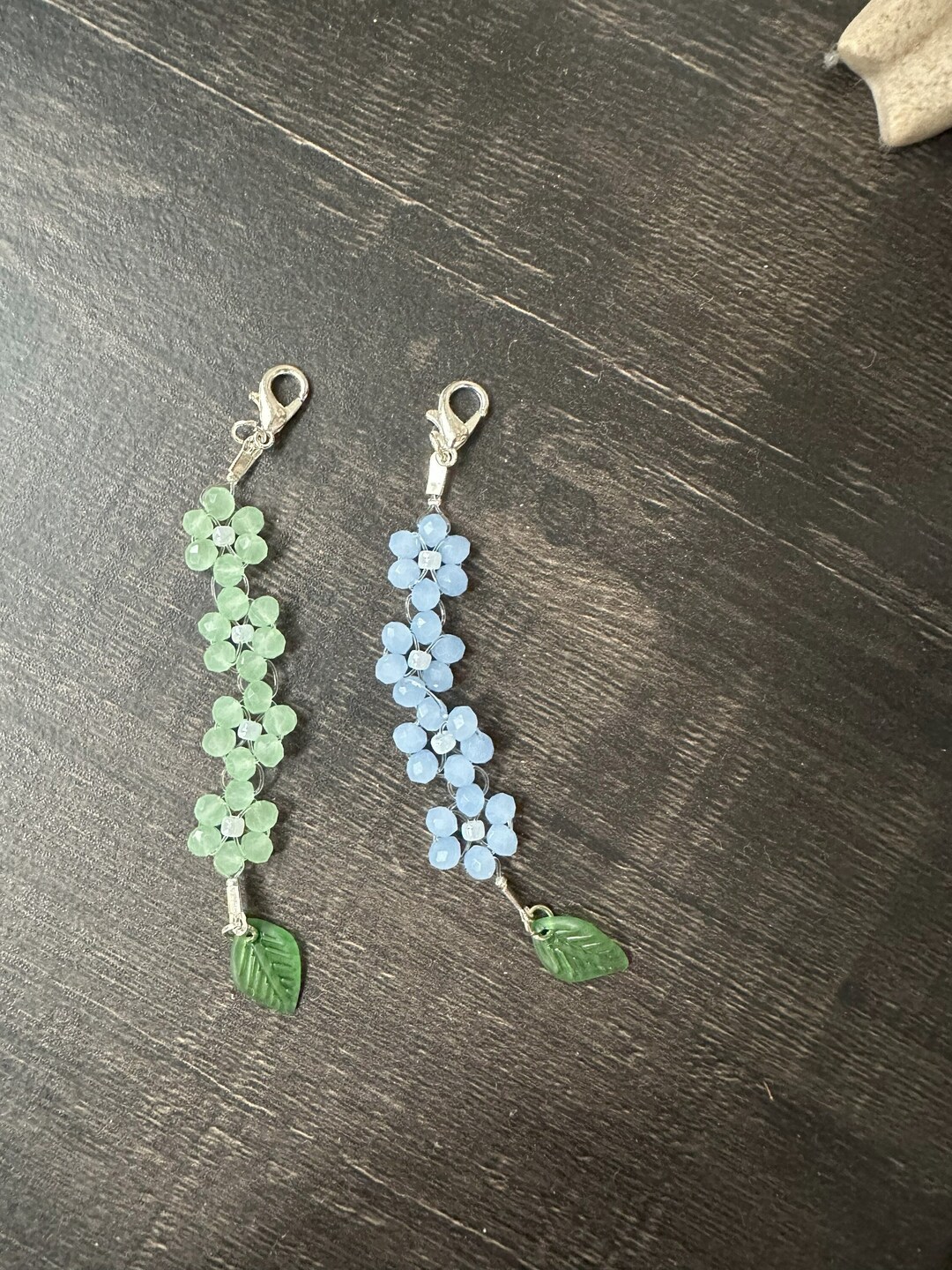 Cute Daisy Chain Keychains - Etsy