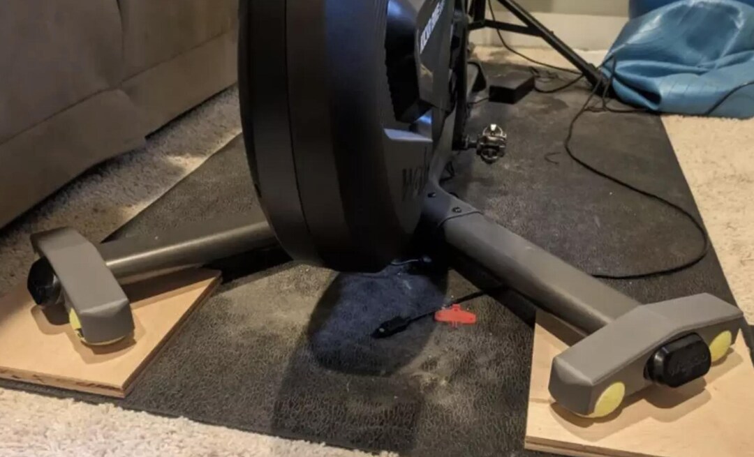 WAHOO SHIFT REAR Rocker Plate Feet X2 | Indoor Smart Bike Trainer ...