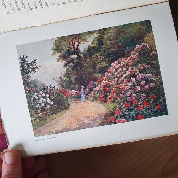 Vintage Garden Book - Etsy